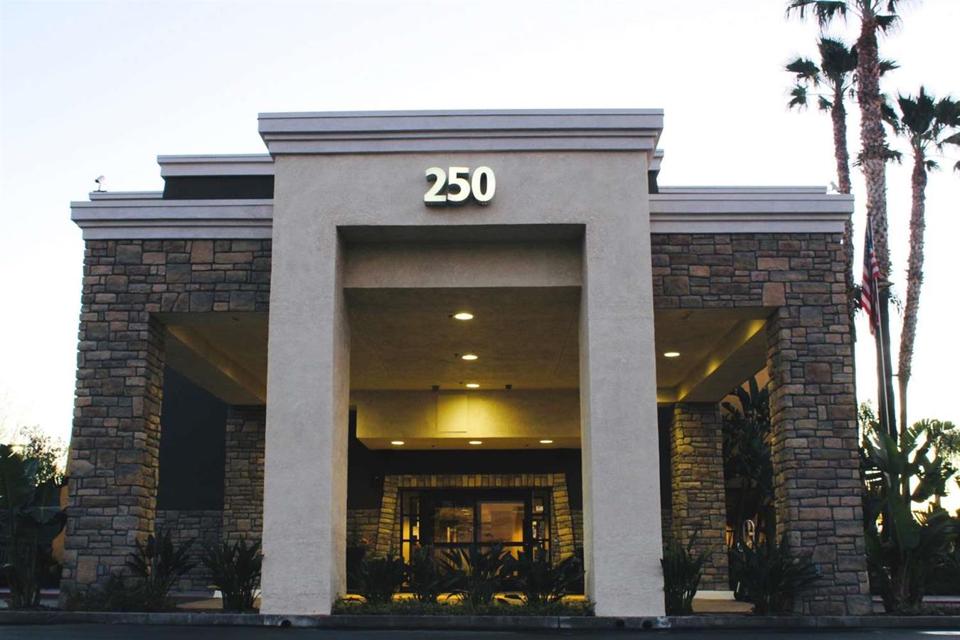 Hotel in Colton - BW Plus Arrowhead Hotel - Colton