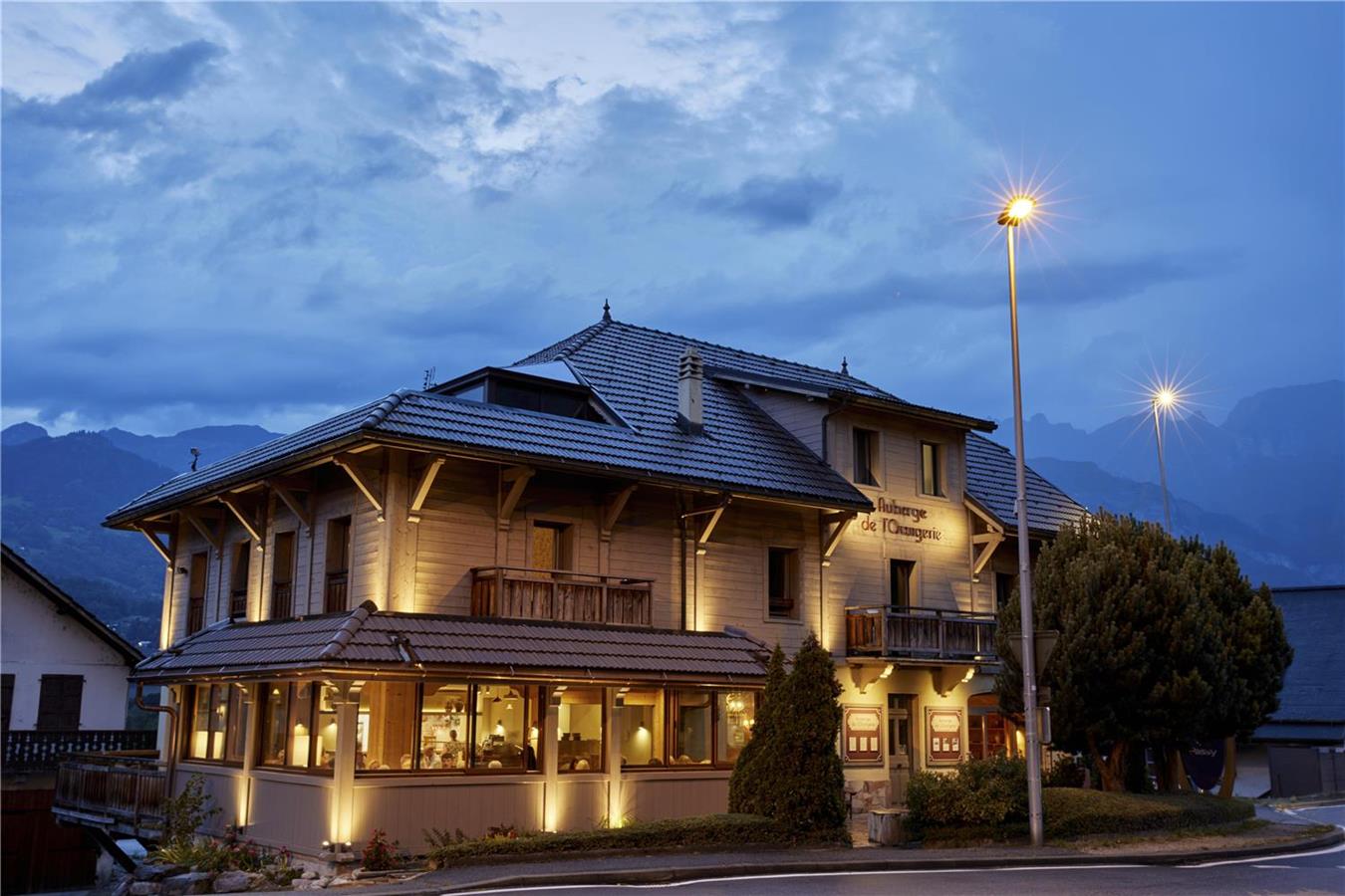 Auberge de l'Orangerie, BW Signature Collection Passy: prenota online ...